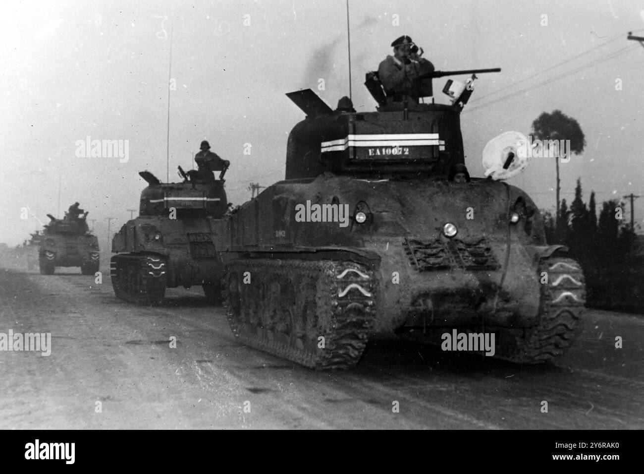 ARMY TANKS ROLL IN IN CASE OF UPRISING IN BUENOS AIRES ; 26 APRIL 1962 Stock Photo - Alamy