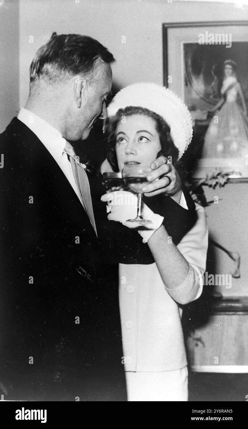 LORD AUDLEY WEDS SARAH CHURCHILL IN GIBRALTAR / ; 26 APRIL 1962 Stock ...