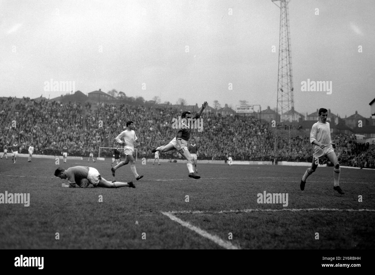 Sam lawrie hi-res stock photography and images - Alamy