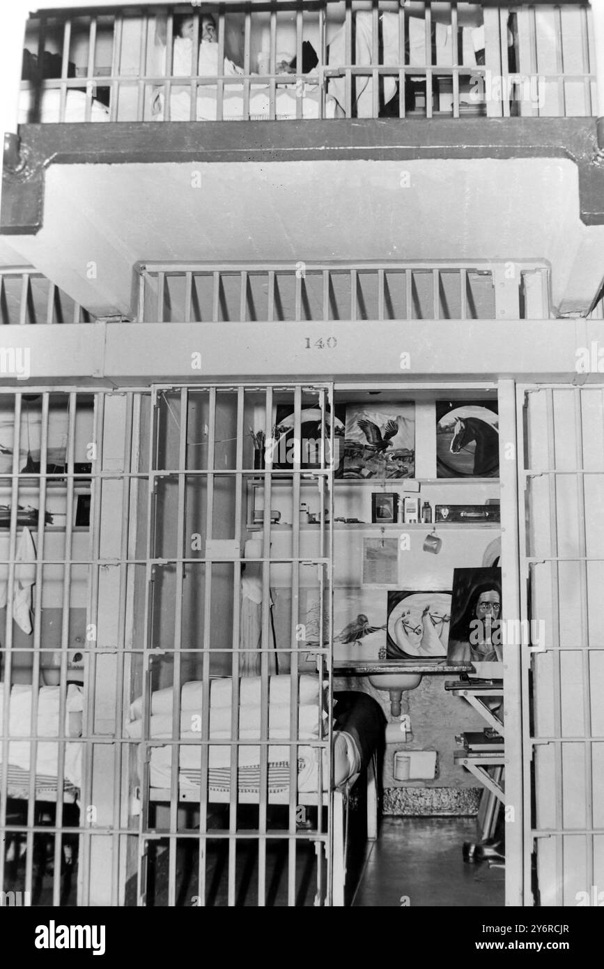 ALCATRAZ PRISON TYPICAL CELL SAN FRANCISCO ; 17 APRIL 1962 Stock Photo ...