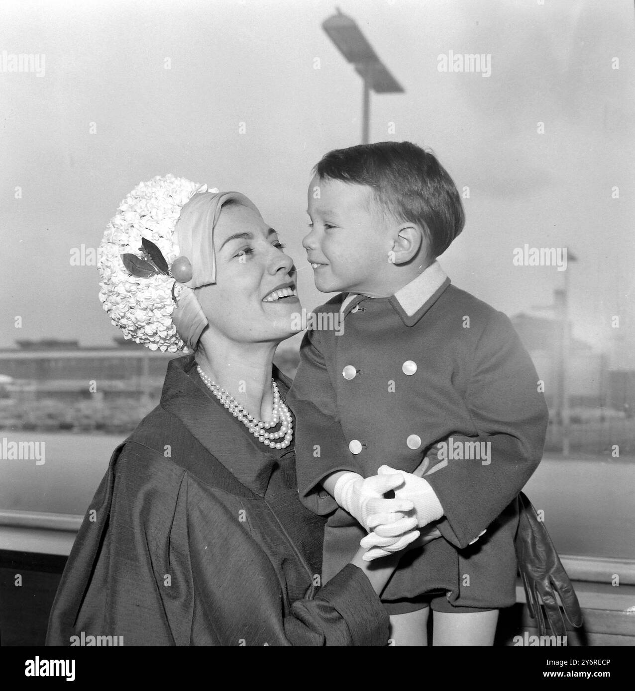 Anne rogers hi-res stock photography and images - Alamy