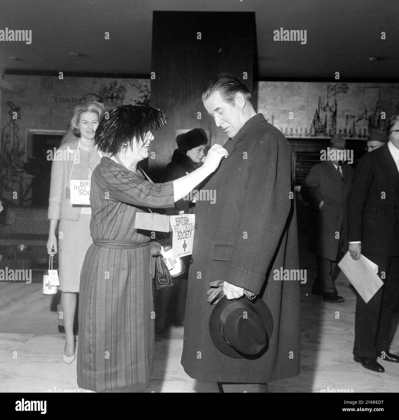 ACTRESS DORIS HARE WITH WEST GERMAN FOREIGN MINISTER GERHARD SCHROEDER ...