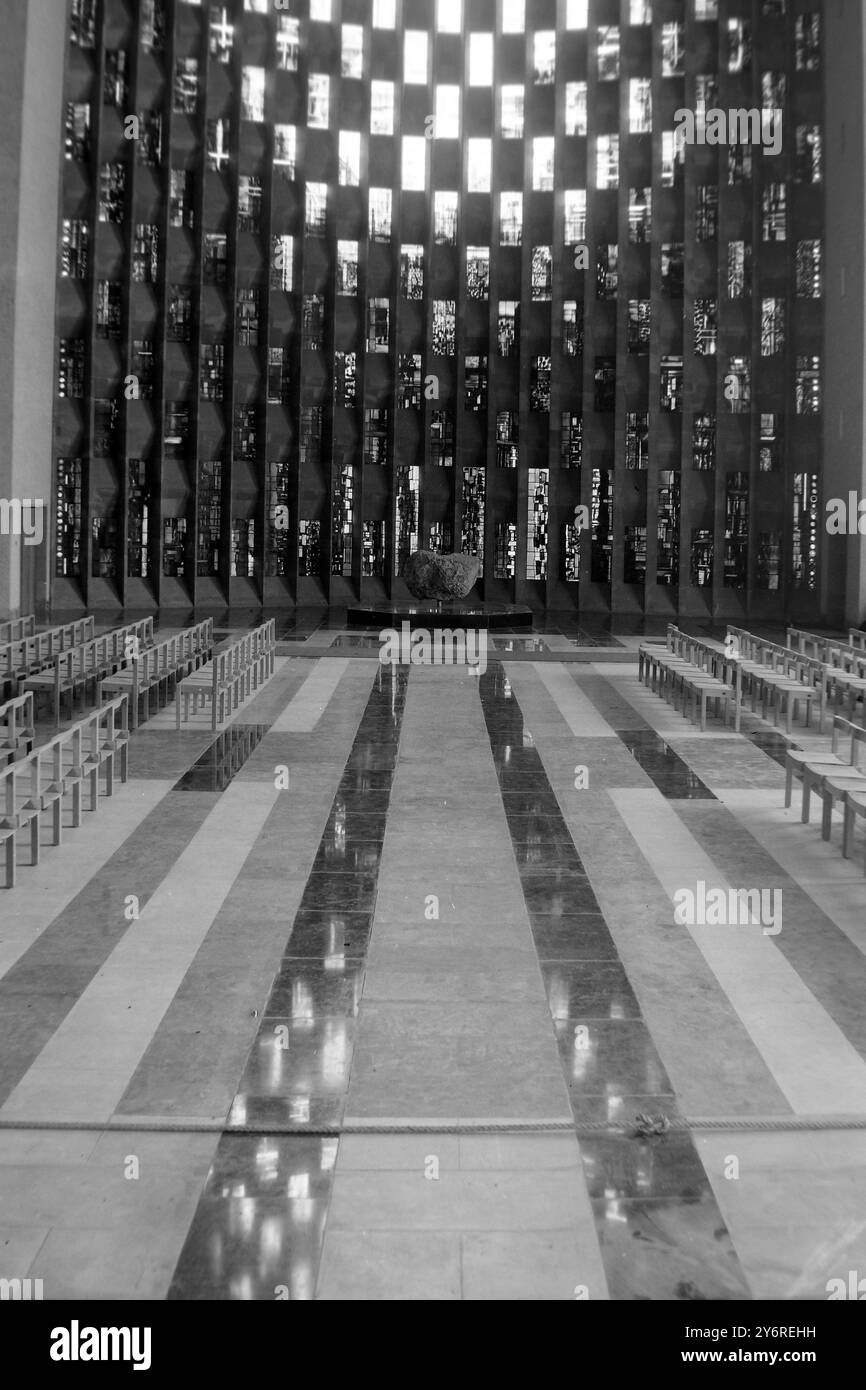 COVENTRY CATHEDRAL SHOWING BAPISTRY WINDOW DESIGNED BY JOHN PIPER ...