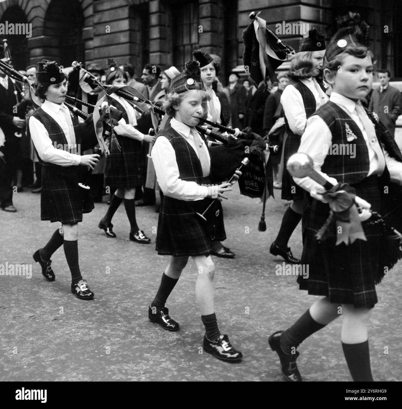 MUSICAL GIRLS ON PARADE IN LONDON 26 MARCH 1962 Stock Photo - Alamy