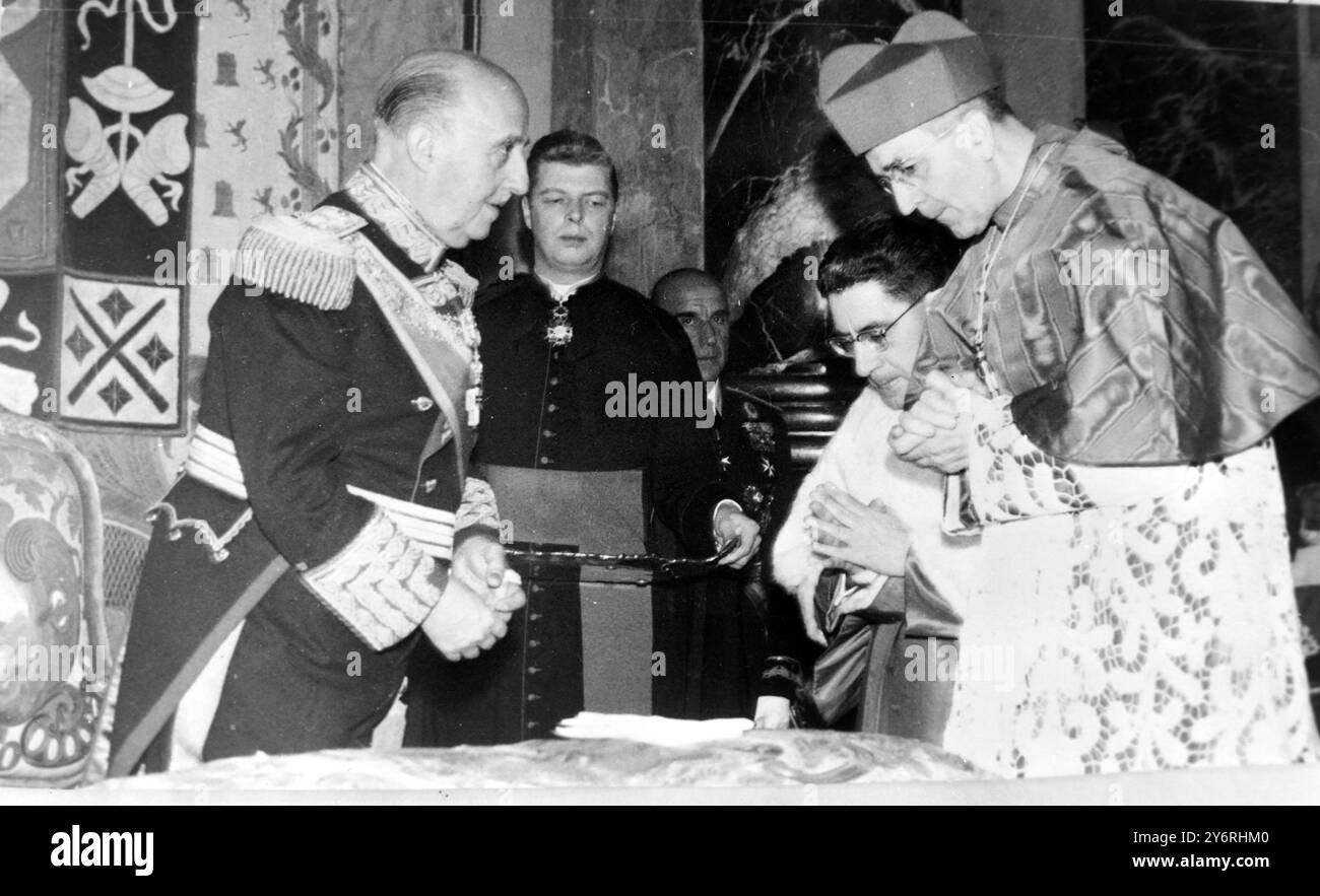 GENERALISSIMO FRANCO GIVES THE RED BIRETTA TO CARDINAL ILDEBRANDO ...