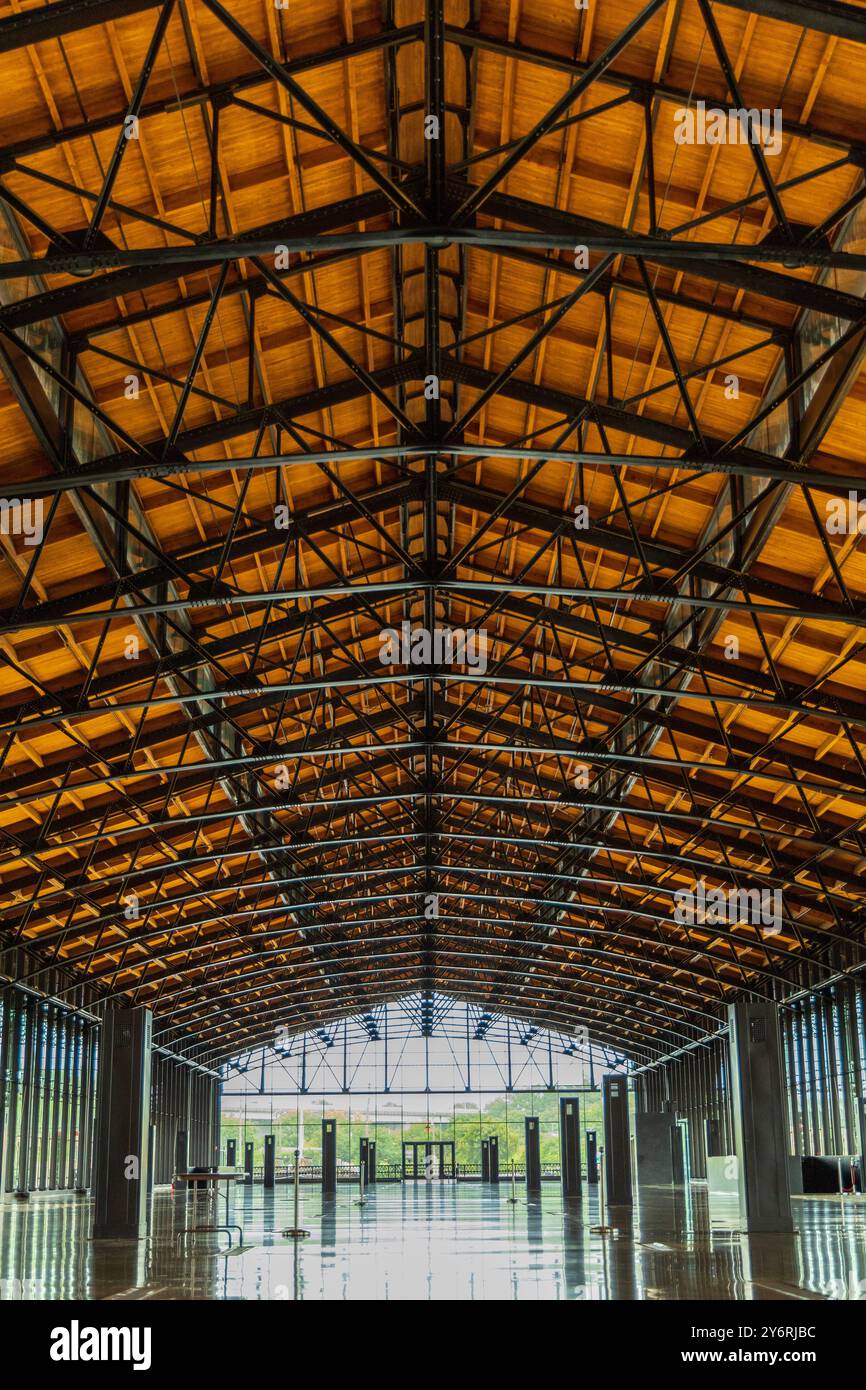 Inside interior design architecture no one has ceiling ceiling hi-res ...