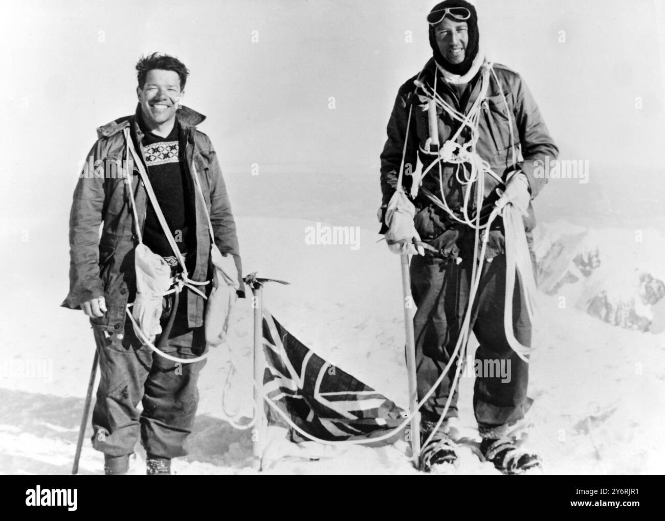 16 MARCH 1962 LT. COMMANDER MALCOLM BURLEY AND SERGEANT TERRENCE SPEAKE ...