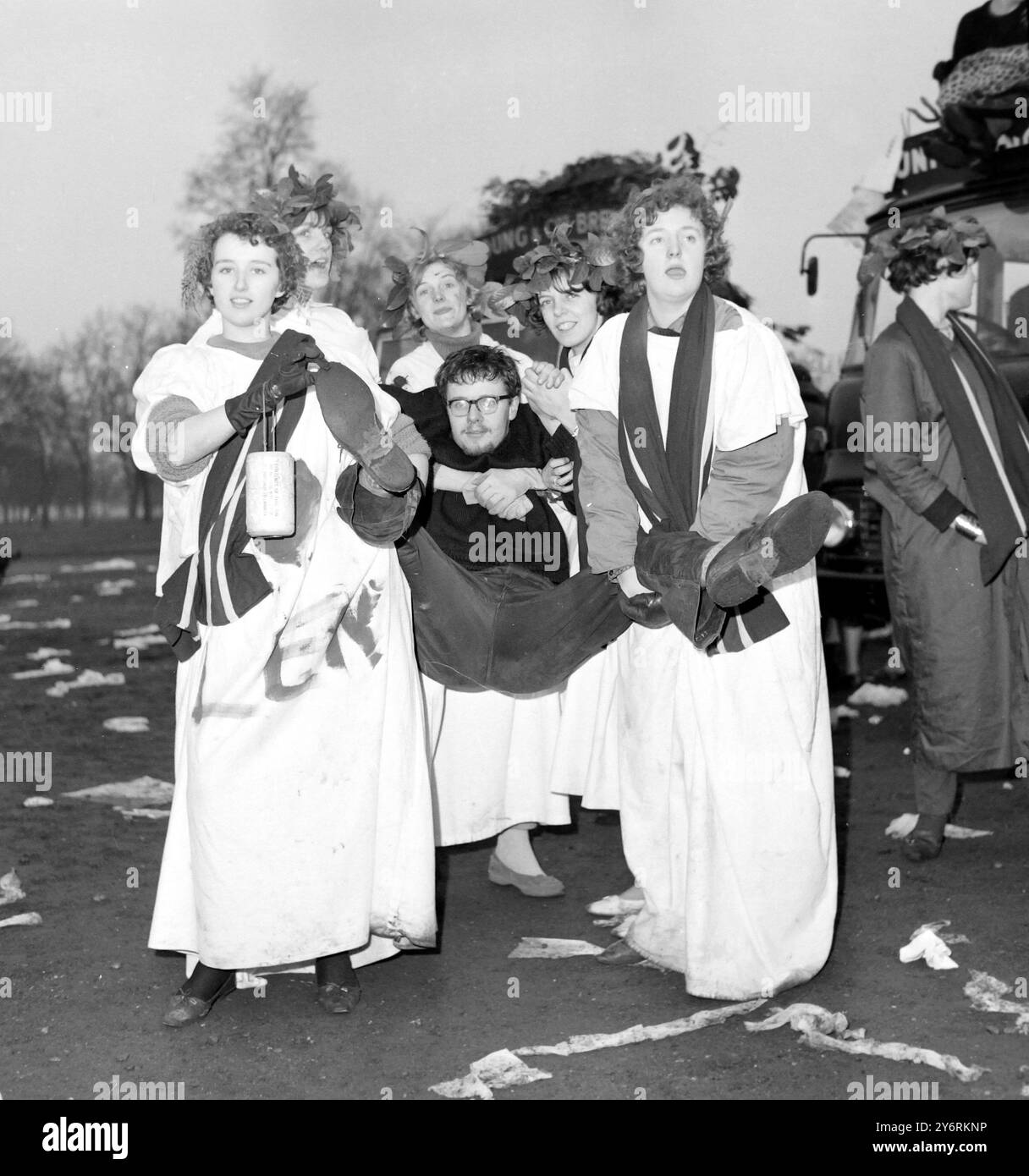 CARNIVAL CLAPHAM COMMON STUDENT LIFTED BY DRUIDS 10 MARCH 1962 Stock ...