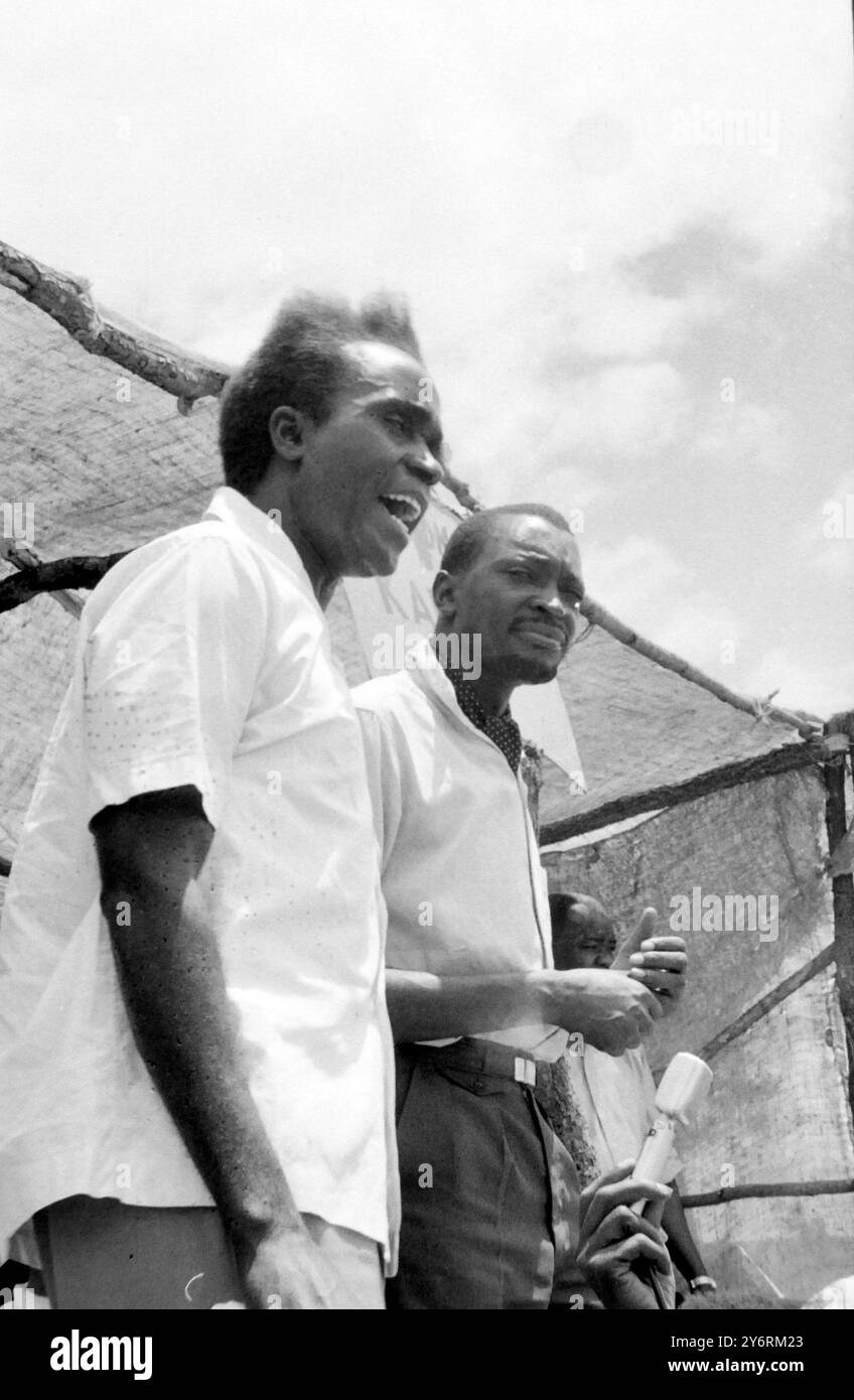 KENNETH KAUNDA AT RALLY IN RHODESIA / 7 MARCH 1962 Stock Photo - Alamy