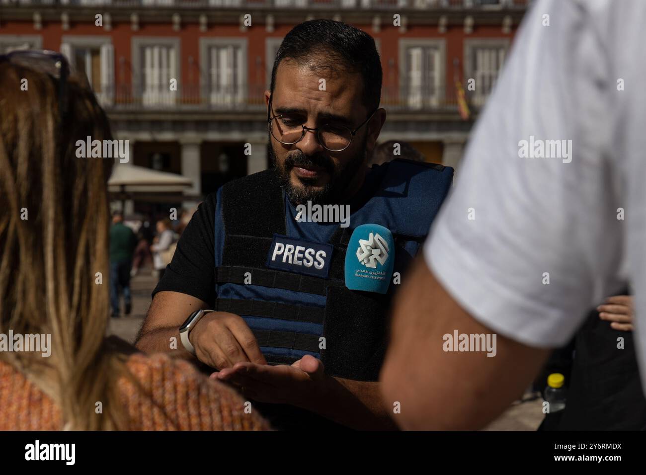 Reporters without borders hi-res stock photography and images - Alamy