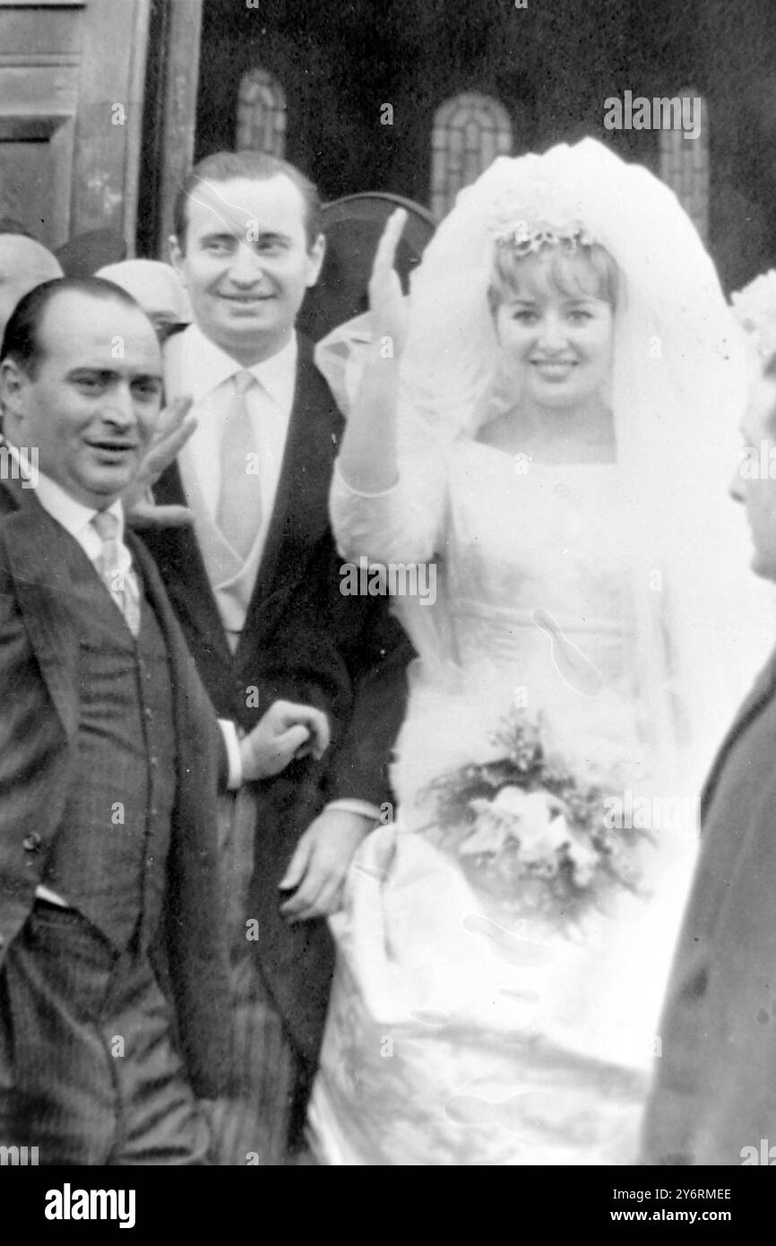 MARIA SCICOLONE WITH GROOM ROMANO MUSSOLINI 3 MARCH 1962 Stock Photo ...