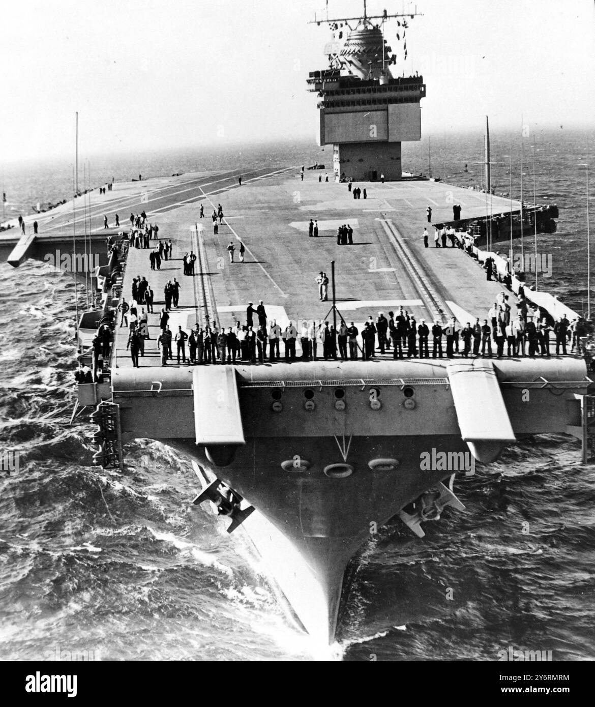 US NAVY USS ENTERPRISE THE BIGGEST SHIP 2 MARCH 1962 Stock Photo - Alamy US NAVY USS ENTERPRISE THE BIGGEST SHIP 2 MARCH 1962 Stock Photo - Alamy
