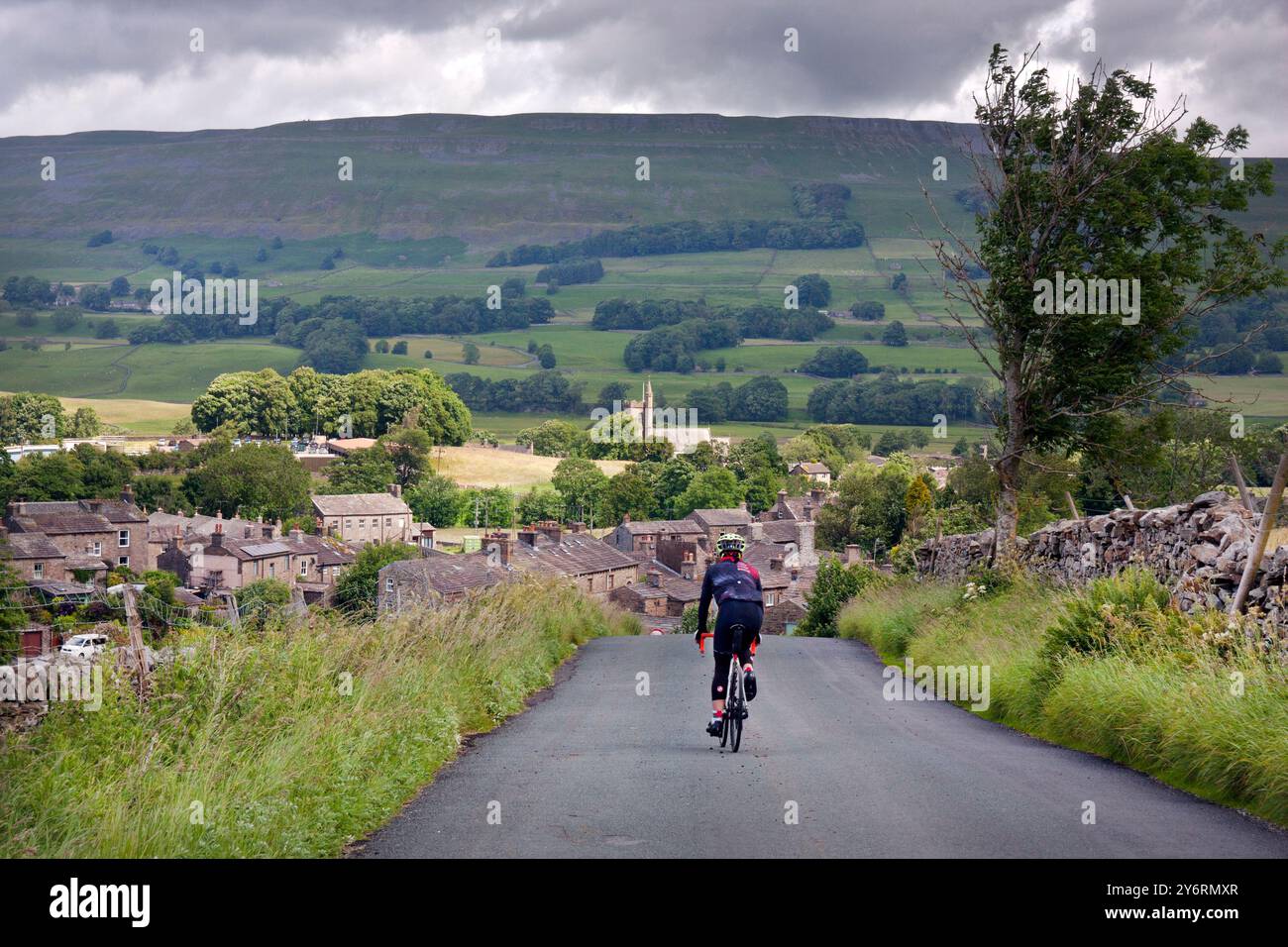 Hawes yorkshire cycling hi-res stock photography and images - Alamy