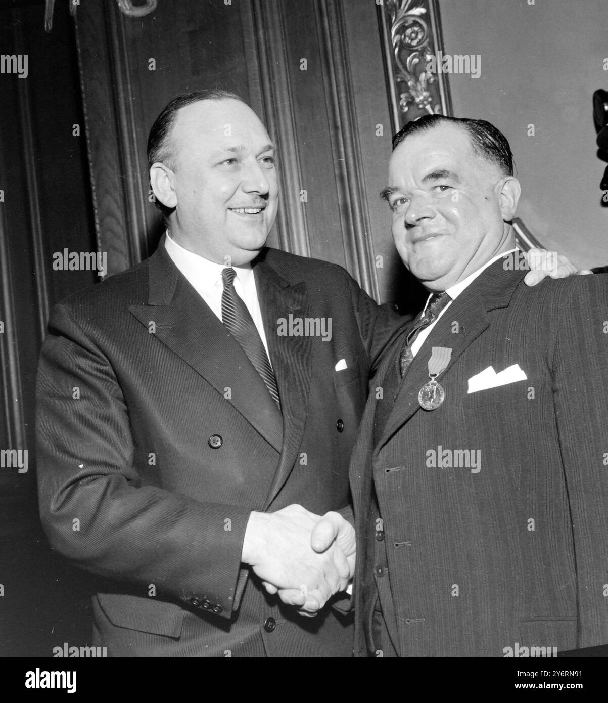 INVESTITURE LORD ROBENS CONGRATULATES GEORGE MASON MEDAL 27 FEBRUARY ...