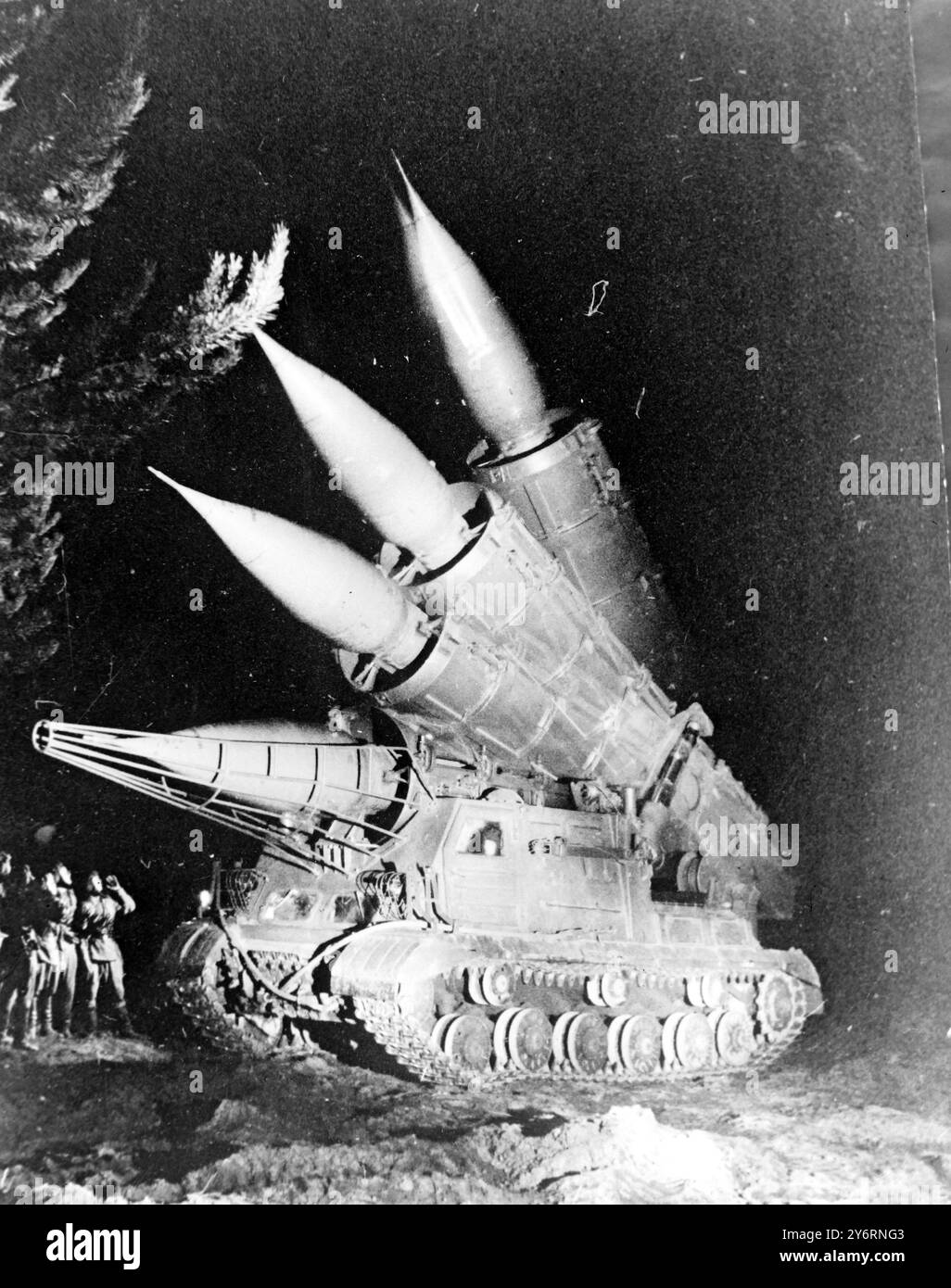 GUIDED MISSILE AND ROCKETS SOVIET ROCKET TANK CARRIER 26 FEBRUARY 1962 ...