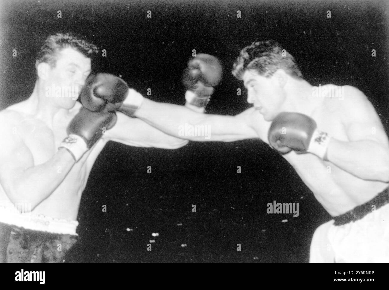 BOXING HEAVYWEIGHT BOXER KARL MILDENBERGER IN FIGHT WITH DICK ...