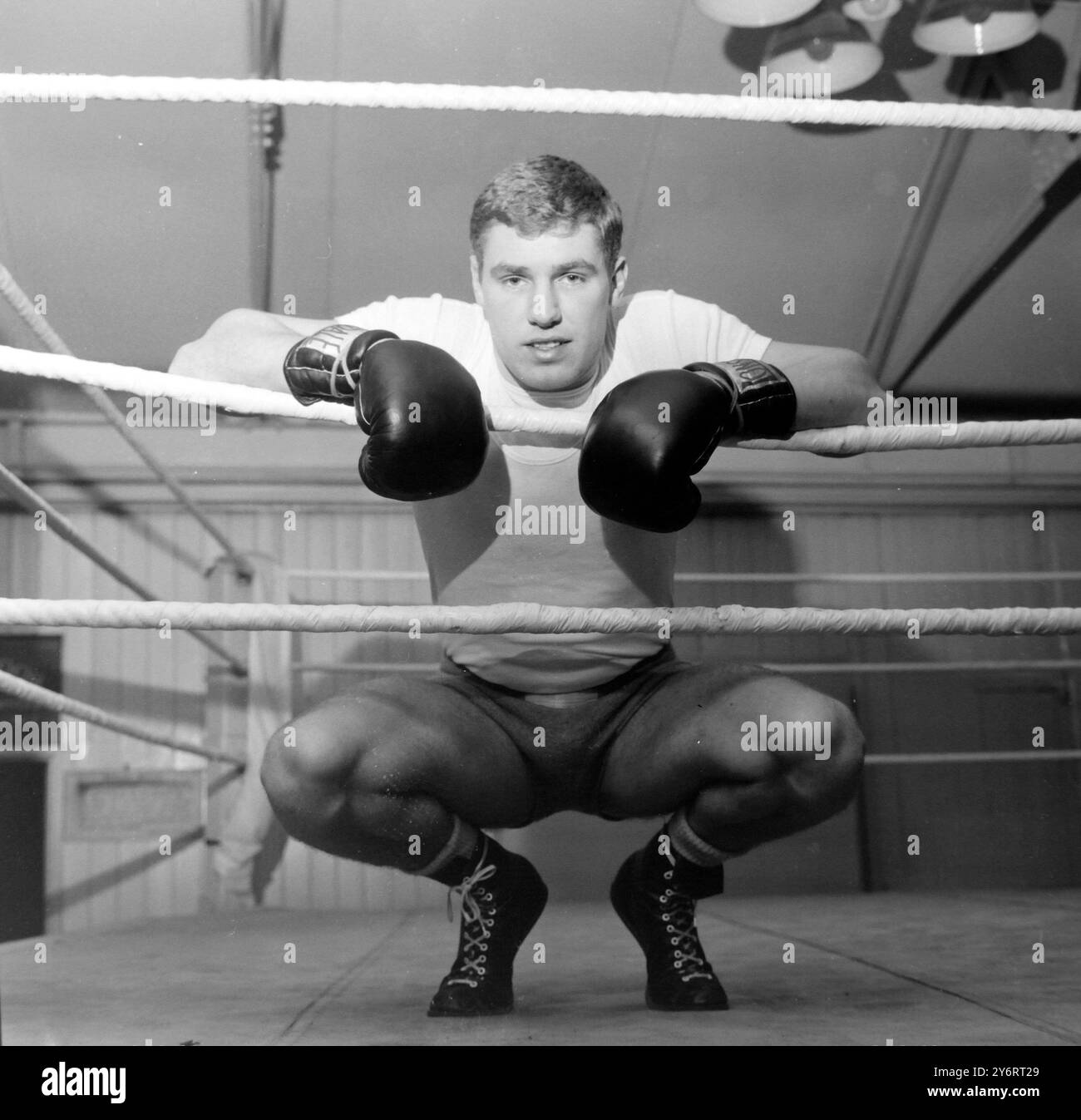 18 february 1962 hi-res stock photography and images - Alamy
