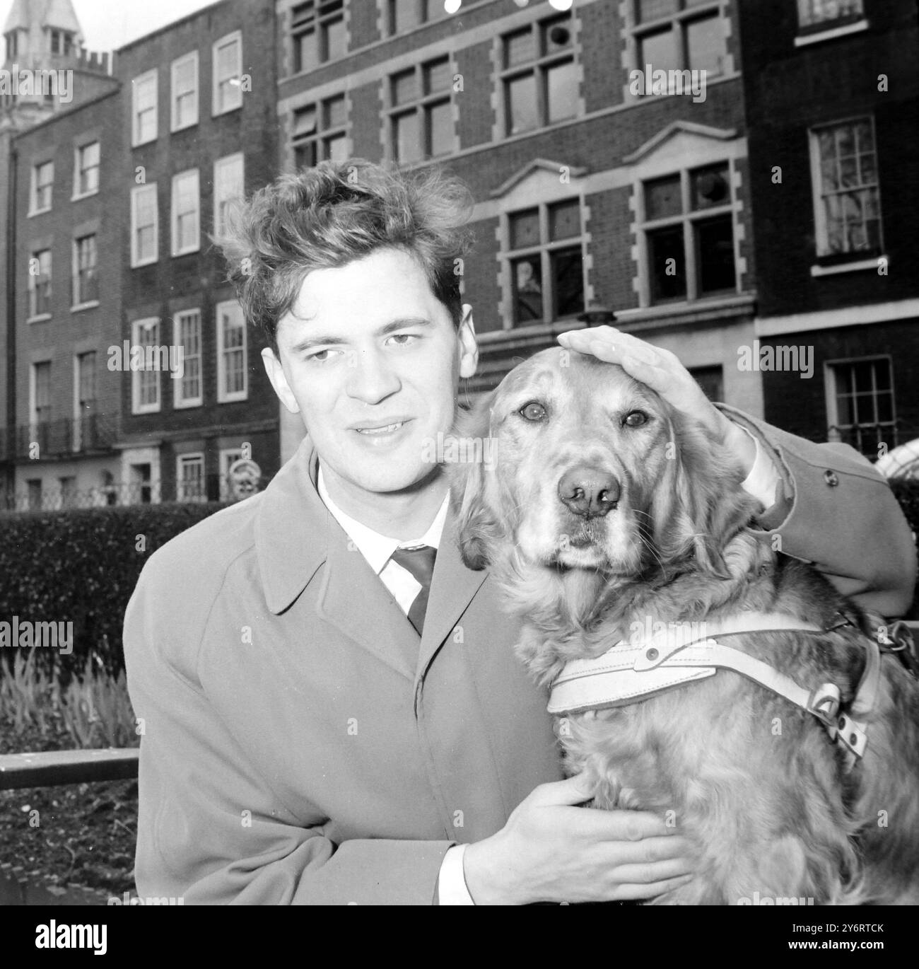 Simon thomas Black and White Stock Photos & Images - Alamy