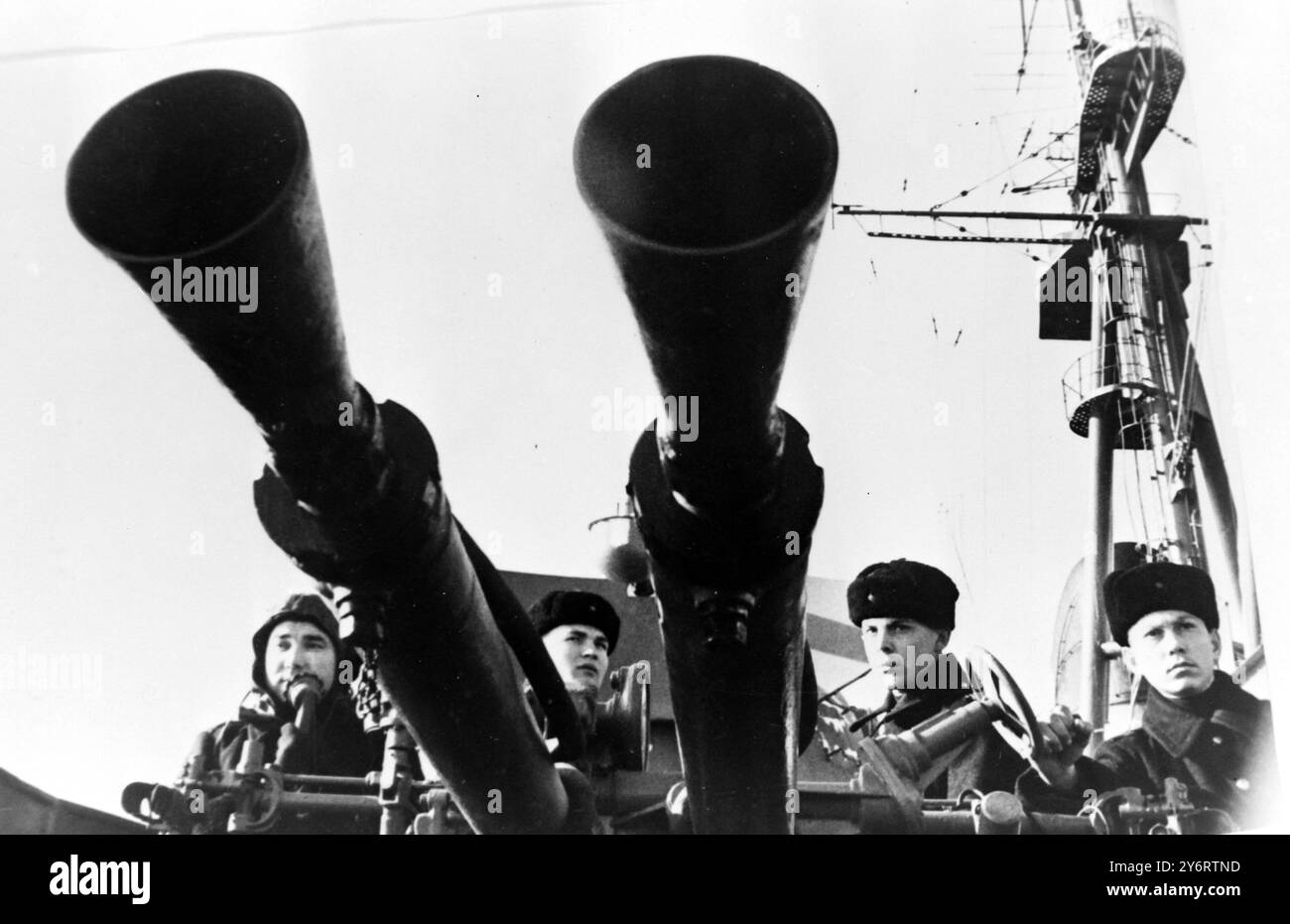 Army training 1960 hi-res stock photography and images - Alamy