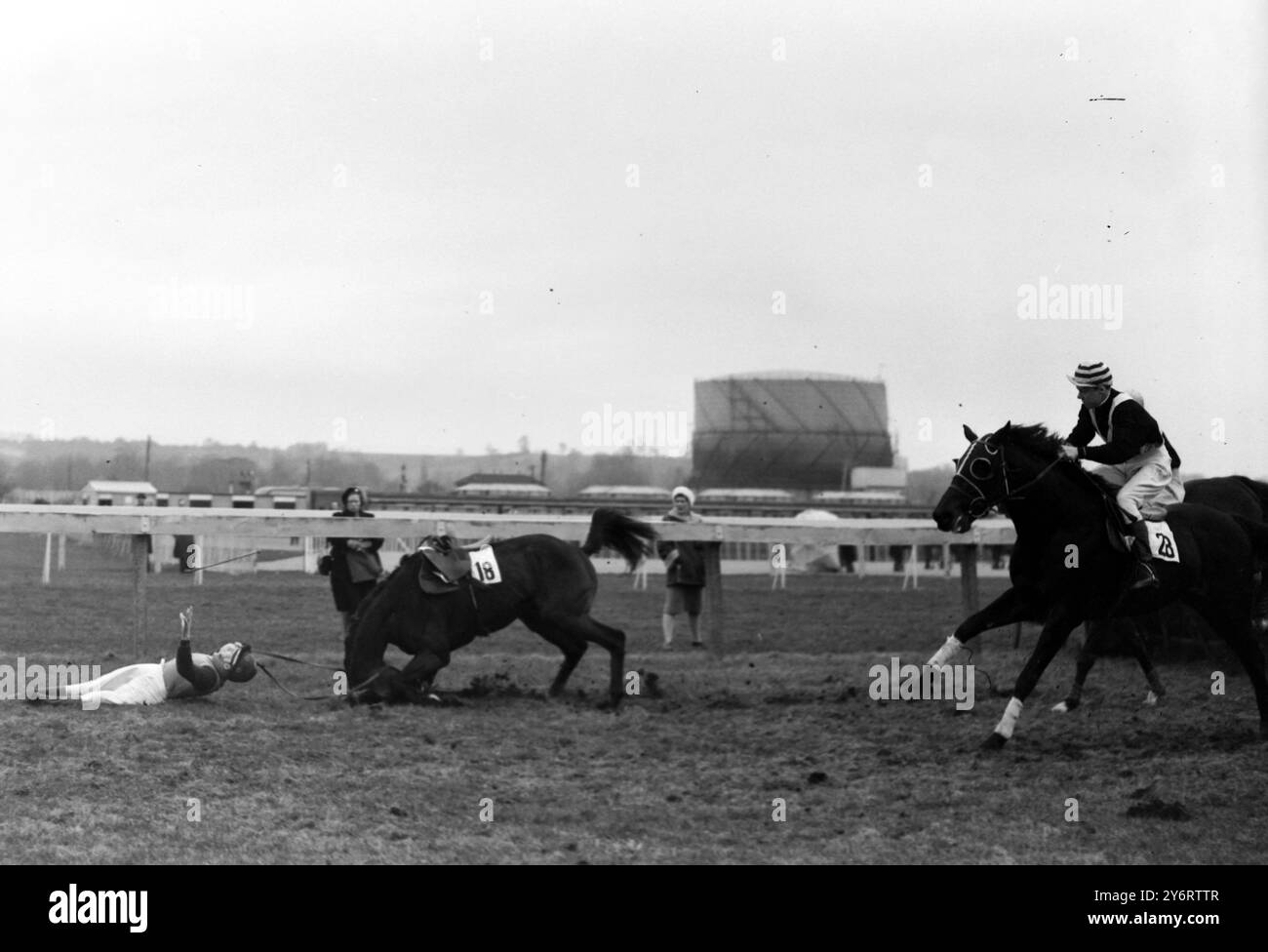 HORSE RACE REESE FALLS OVER HEAD OF DOUBLE EXPOSURE 15 FEBRUARY 1962 ...