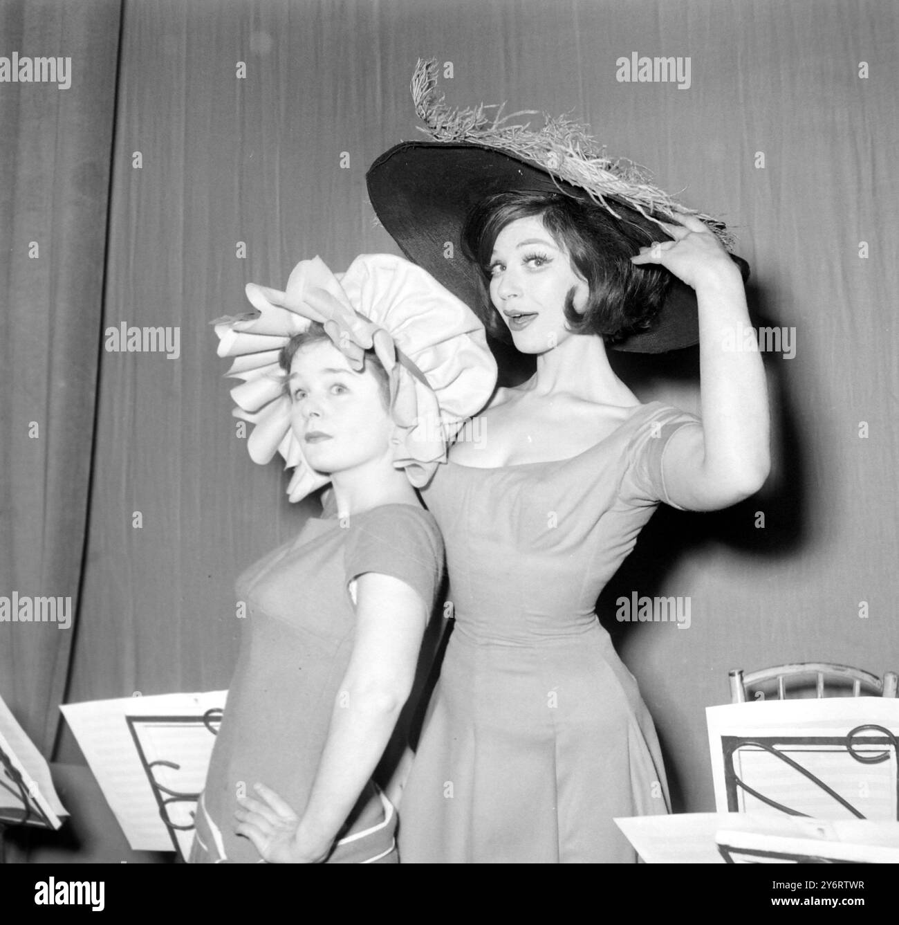 Fenella fielding hi-res stock photography and images - Alamy