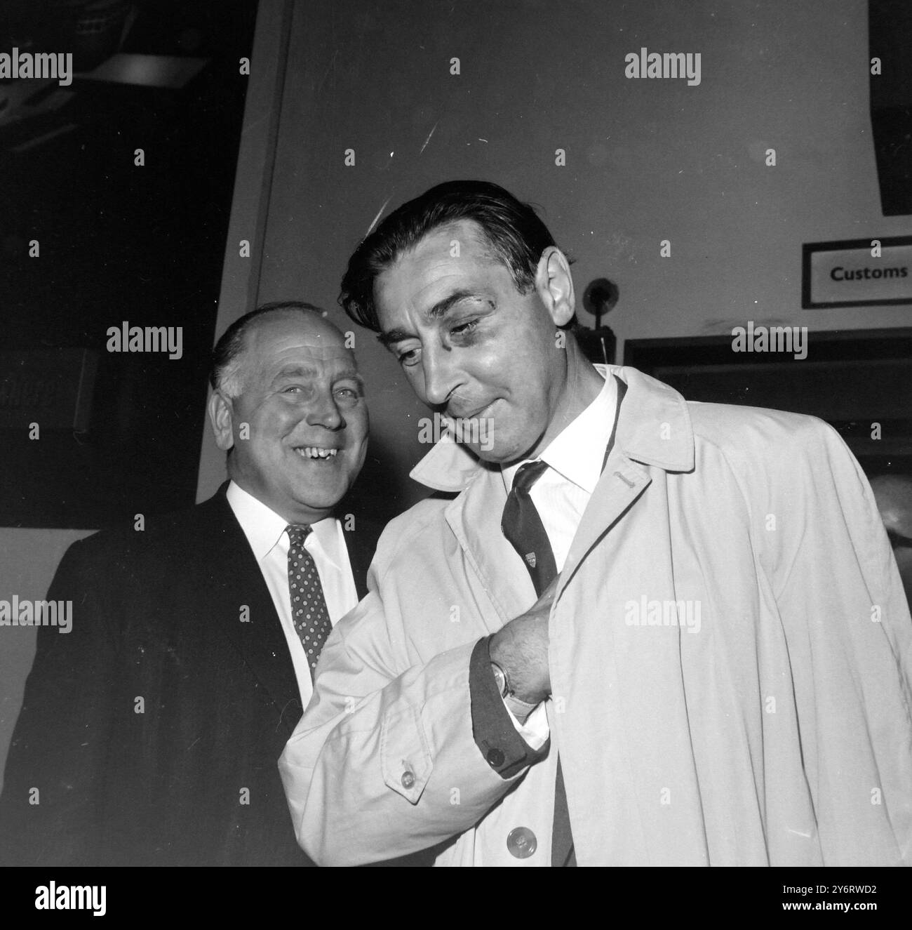 BRITISH RACING DRIVER ROY SALVADORI WITH SWOLLEN FACE / 12 FEBRUARY ...