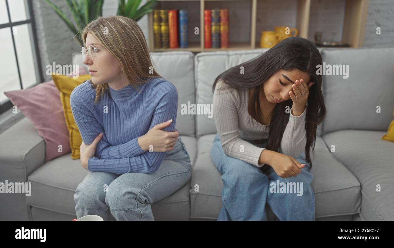 Two upset friends women hi-res stock photography and images - Alamy
