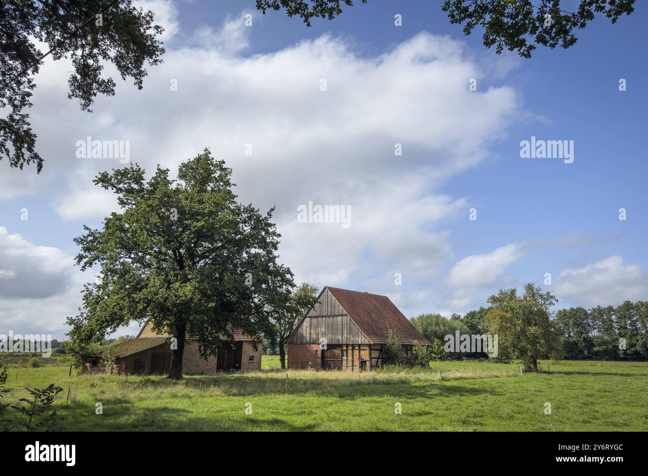German architecture home farmhouse hi-res stock photography and images ...