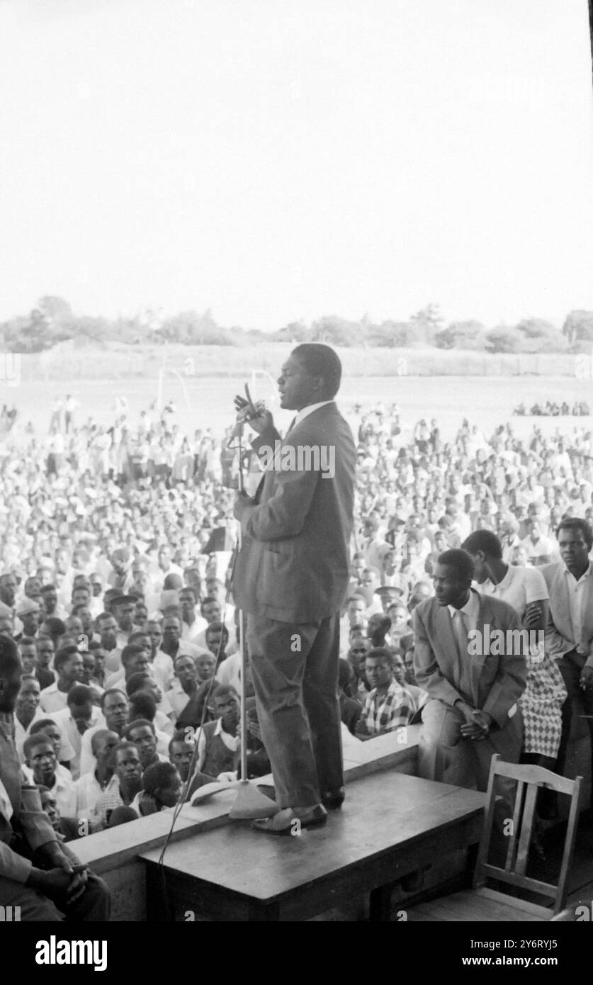 TOM MBOYA AT KENYA GATHERING / 5 FEBRUARY 1962 Stock Photo - Alamy