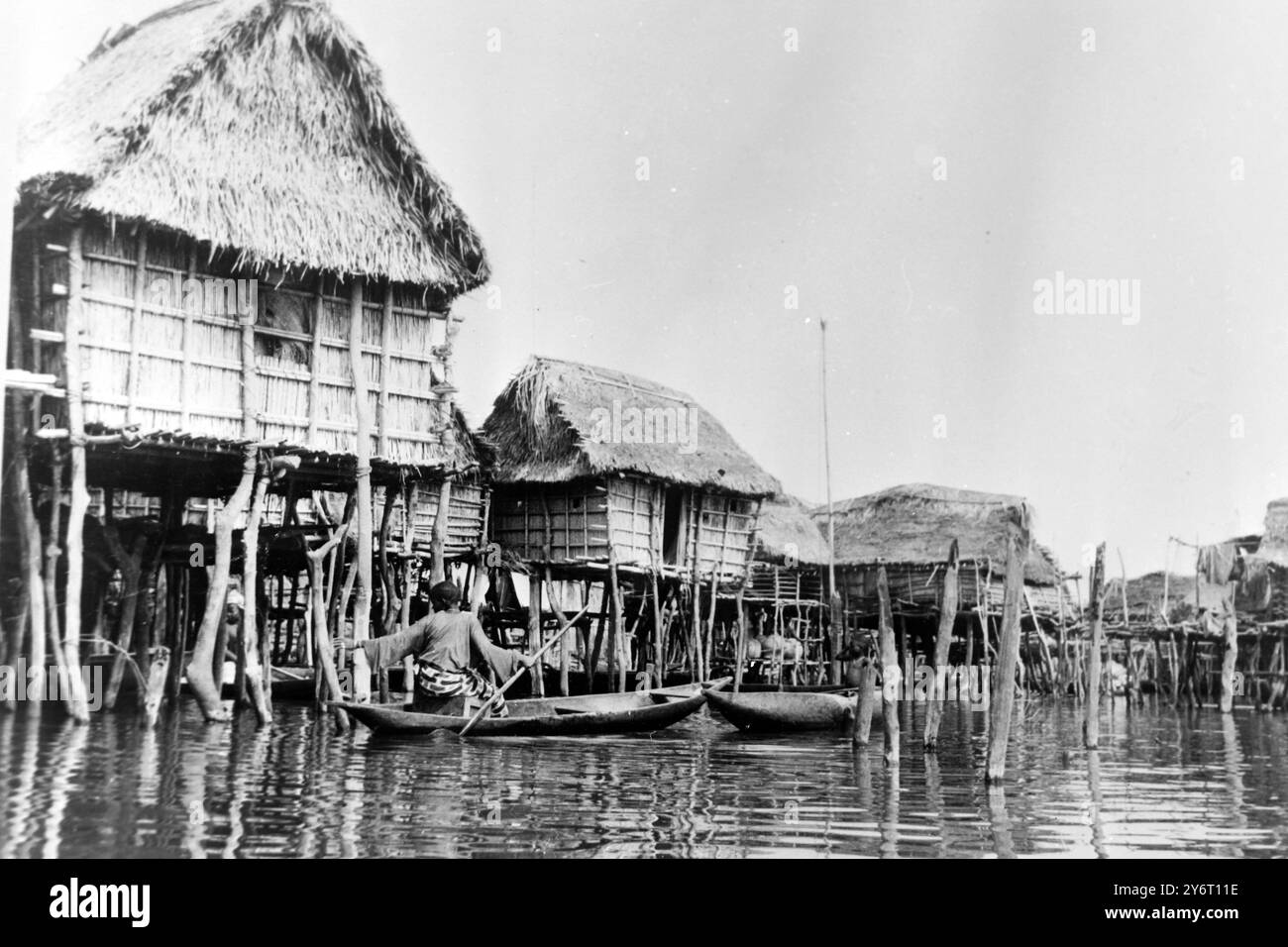 FISHING HUTS BUILT AROUND RIVER NOKOUE IN DHAMONEY 30 JANUARY 1962 ...