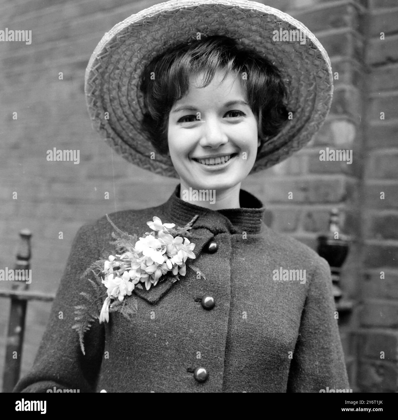 ACTRESS JULIE STEVENS 27 JANUARY 1962 Stock Photo - Alamy
