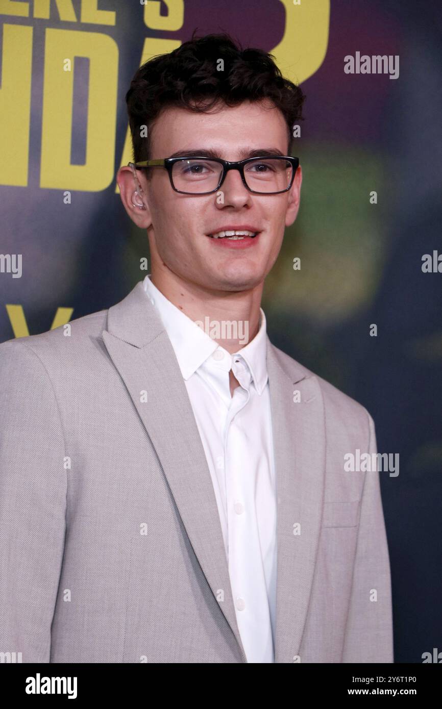 Leo Simon at the Berlin premiere of Where's Wanda at the Delphi ...