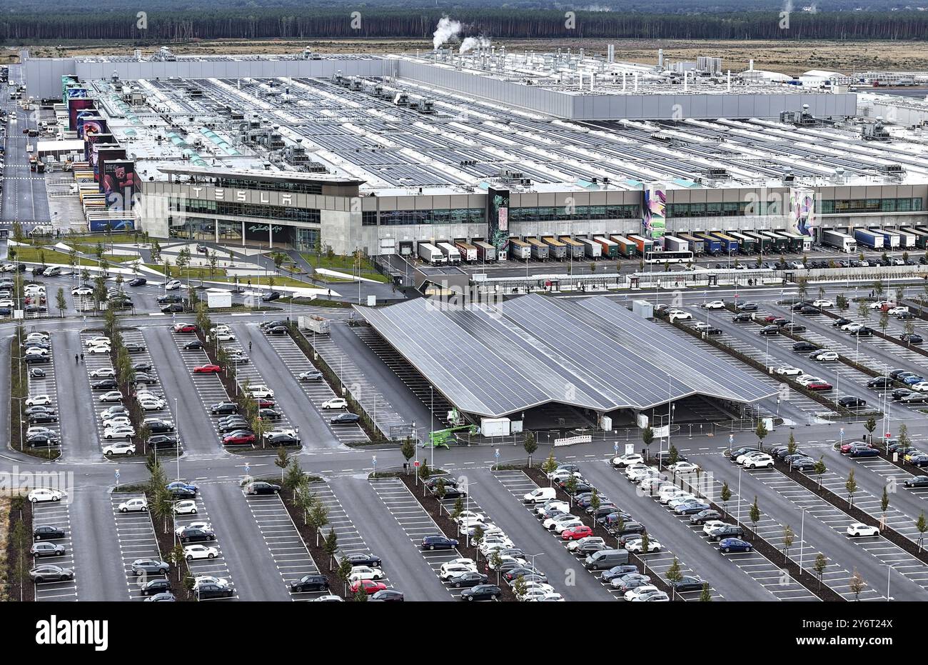 Tesla Giga Factory on the A10 motorway, on the right of the picture is ...