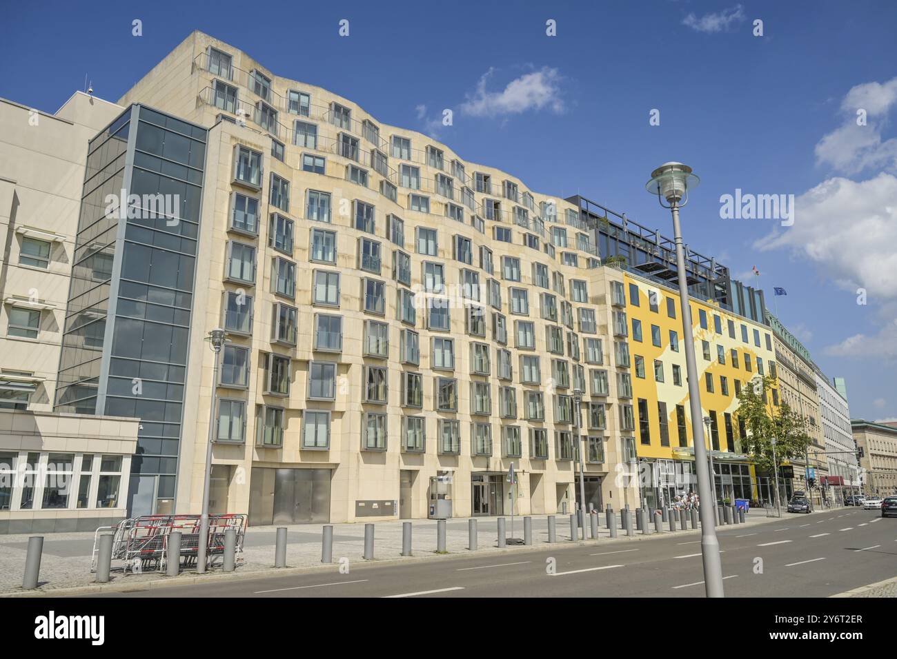 Residential building, condominiums, architect Frank O. Gehry ...