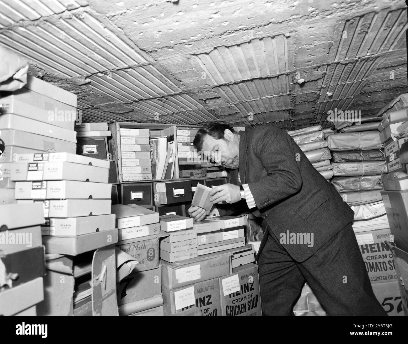 BORDER ESCAPE TUNNEL DISCOVERED BY AUTHORITIES BERLIN 17 JANUARY 1962 ...