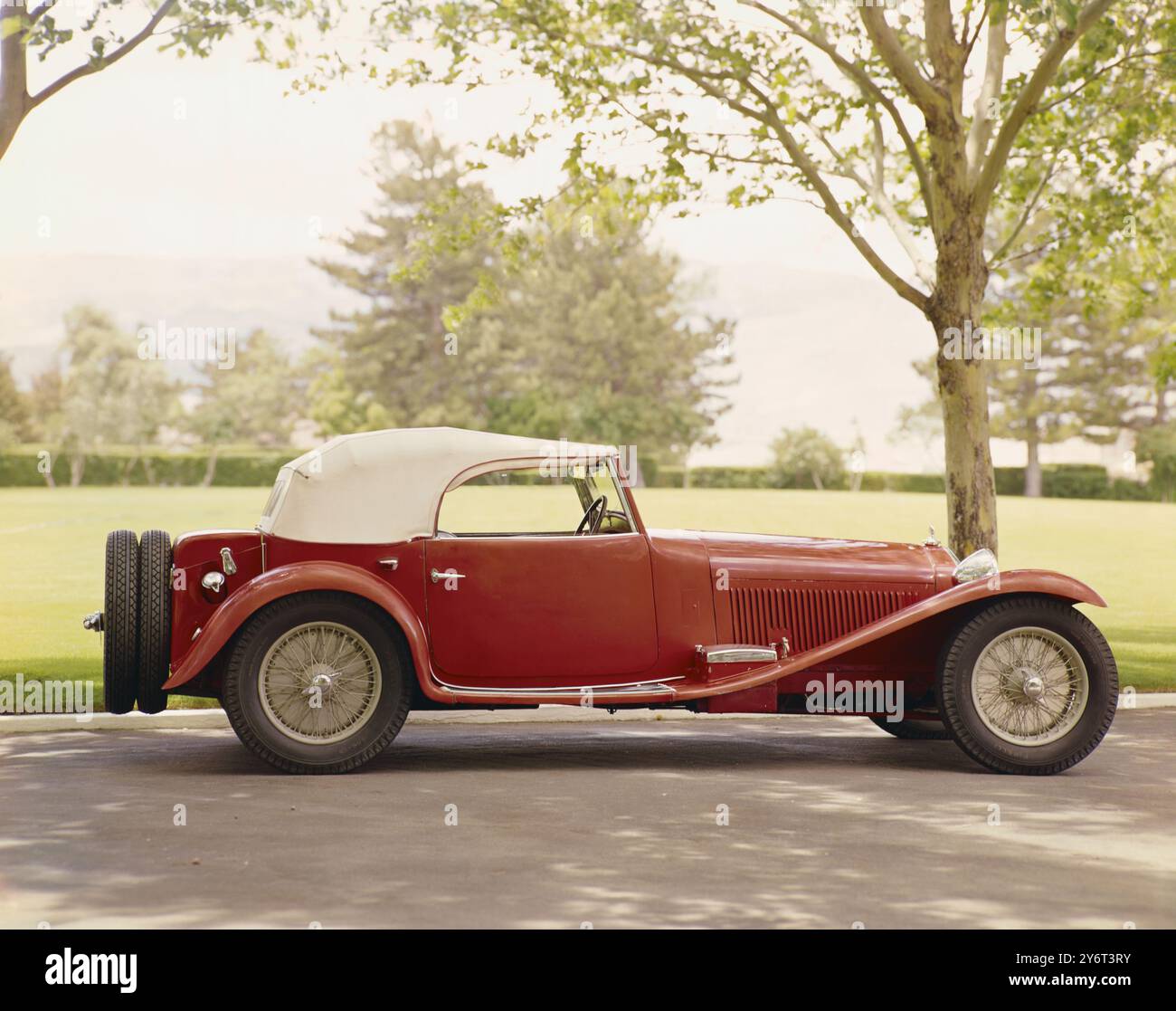 Figoni hi-res stock photography and images - Alamy