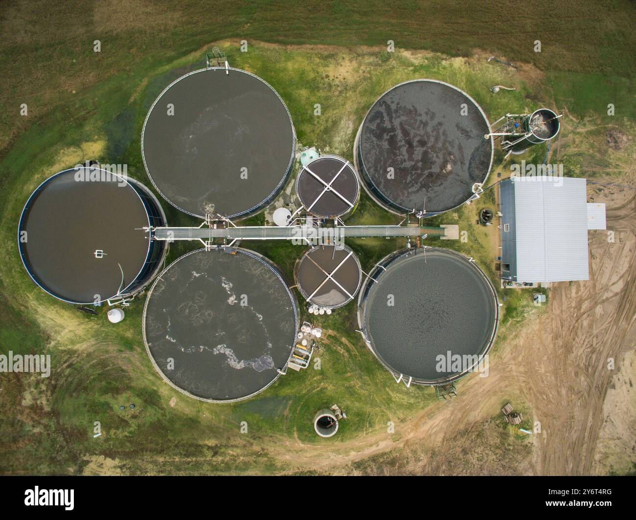 Agricultural waste hi-res stock photography and images - Alamy