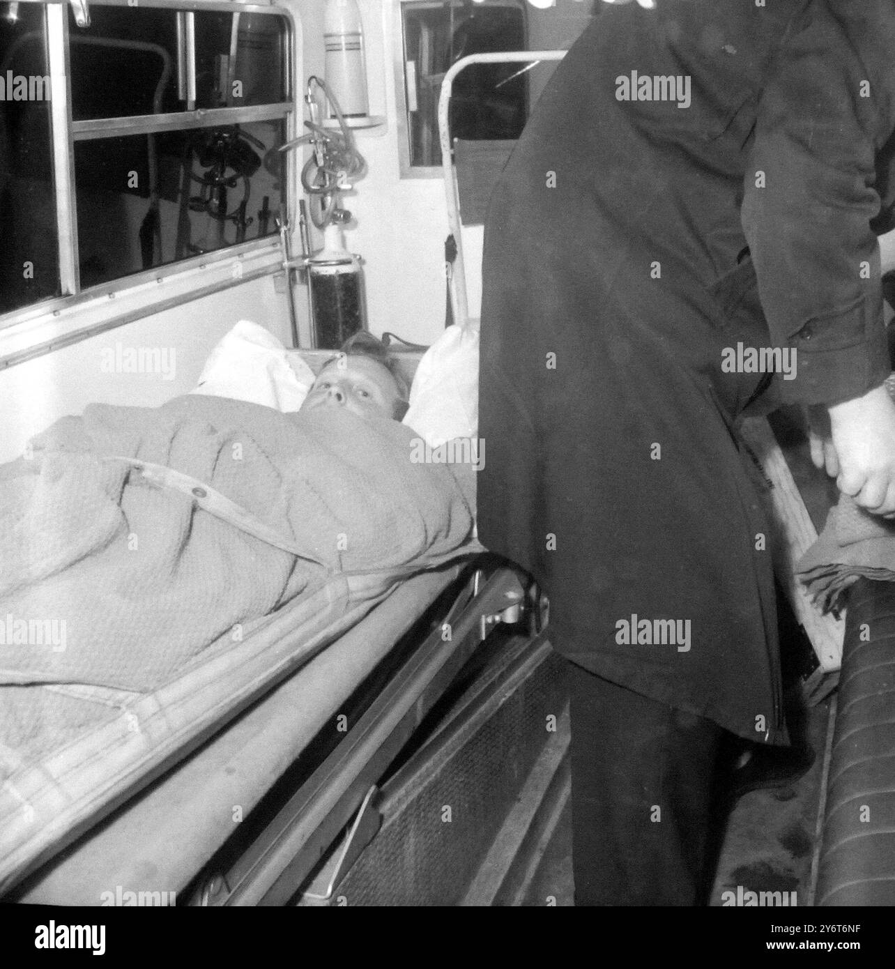 DAVID FLEMING WOUNDED IN SAMALA EXPLOSION / 2 JANUARY 1962 Stock Photo ...