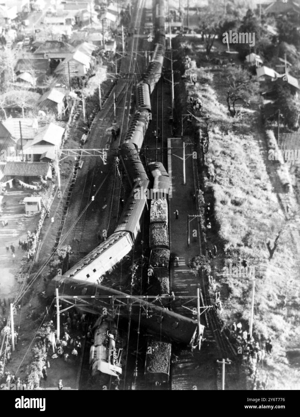 RAIL CRASHES COACHES JONAN LINE CRASHED DERAILED FREIGHT TRAIN 2 ...