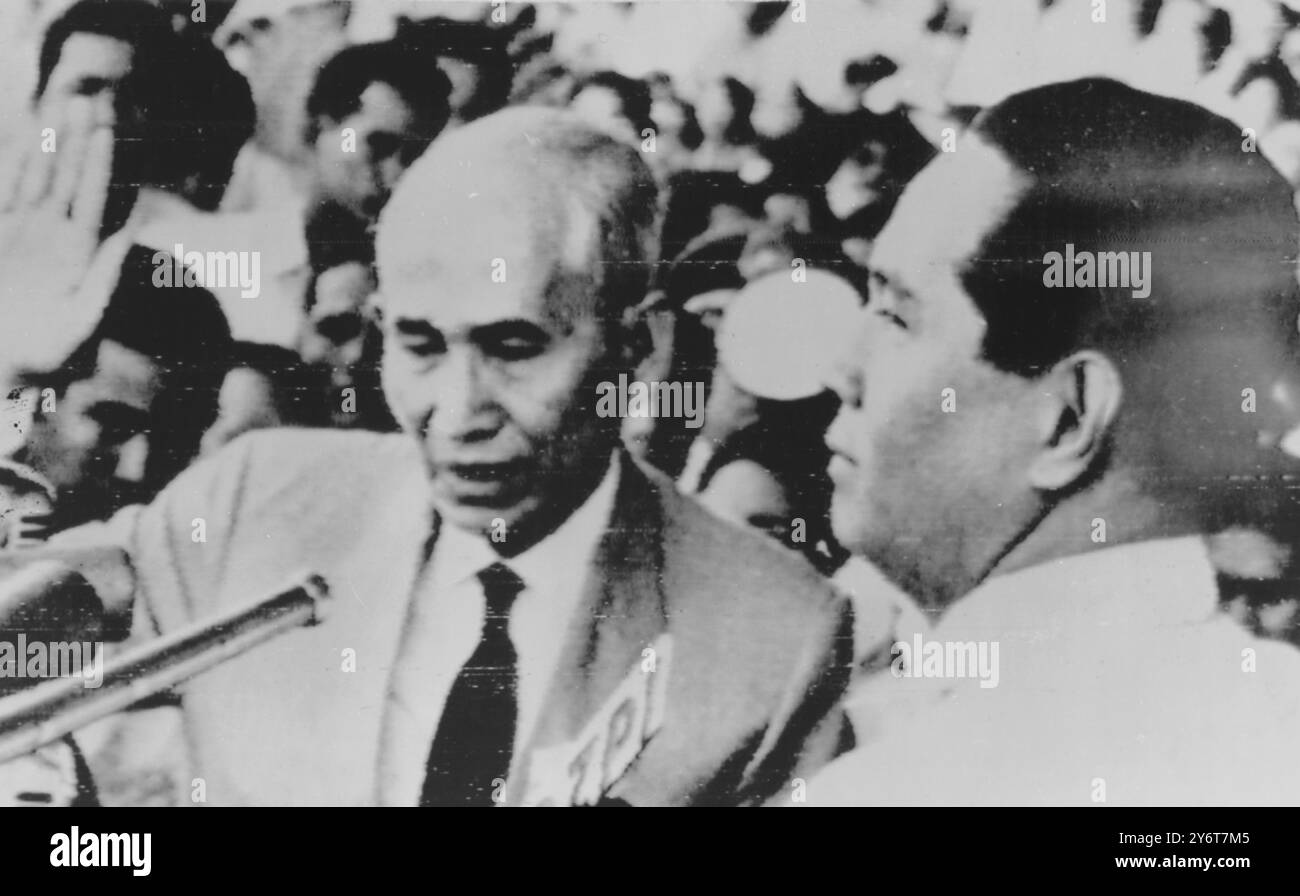 NEW PHILIPPINE PRESIDENT DIOSDADO MACAPAGAL IN MANILA 30 DECEMBER 1961 ...