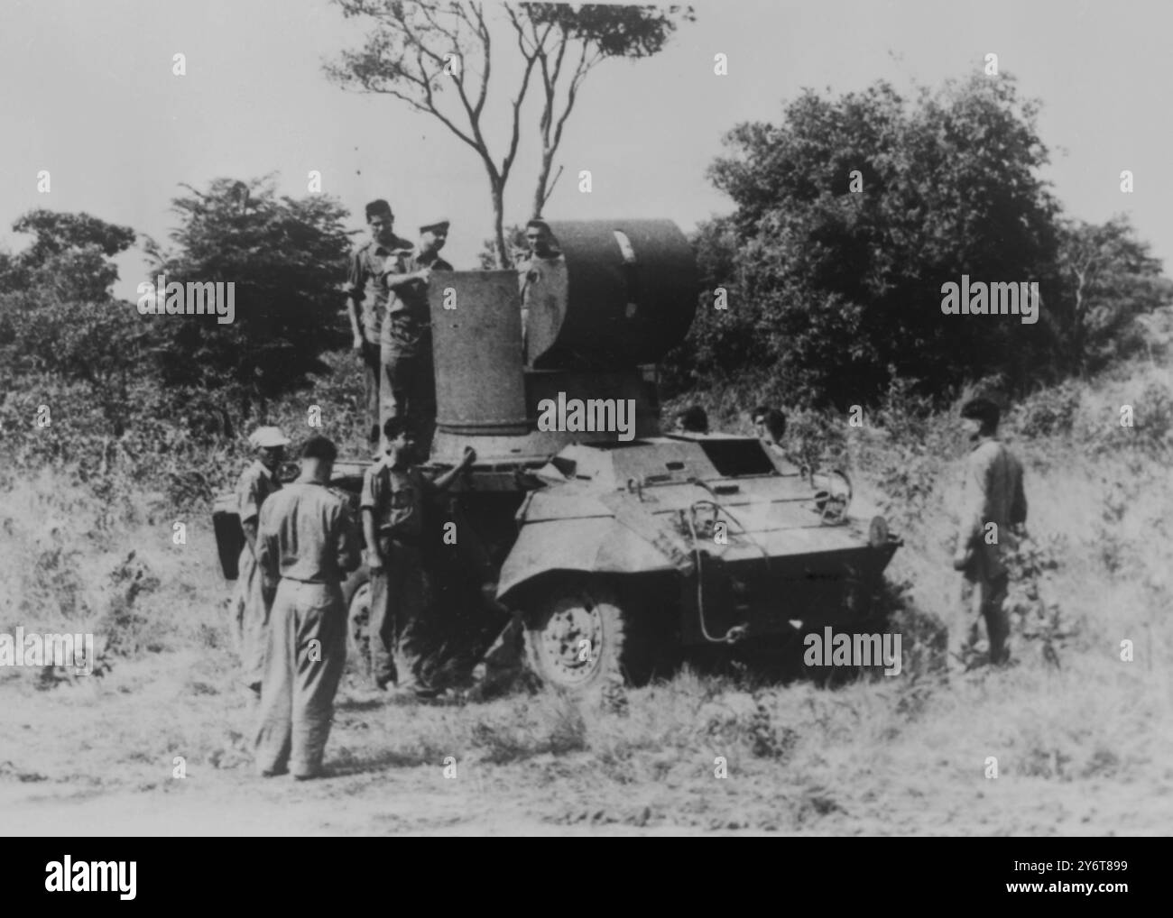 UNION MINIERE UN TROOPS INSPECTING CAPTURED ARMOURED VEHICLES KATANGA ...