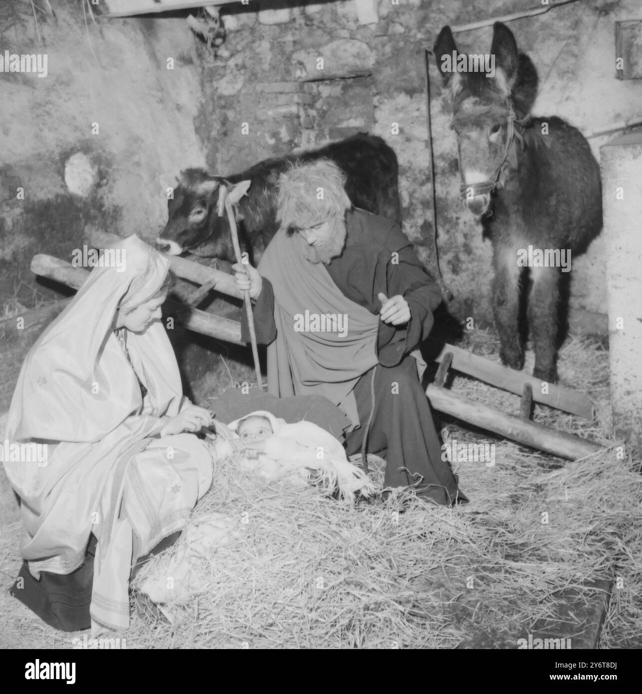 NATIVITY SCENE IN ITALY 22 DECEMBER 1961 Stock Photo - Alamy