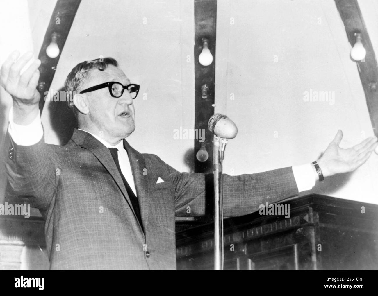 Arthur calwell hi-res stock photography and images - Alamy