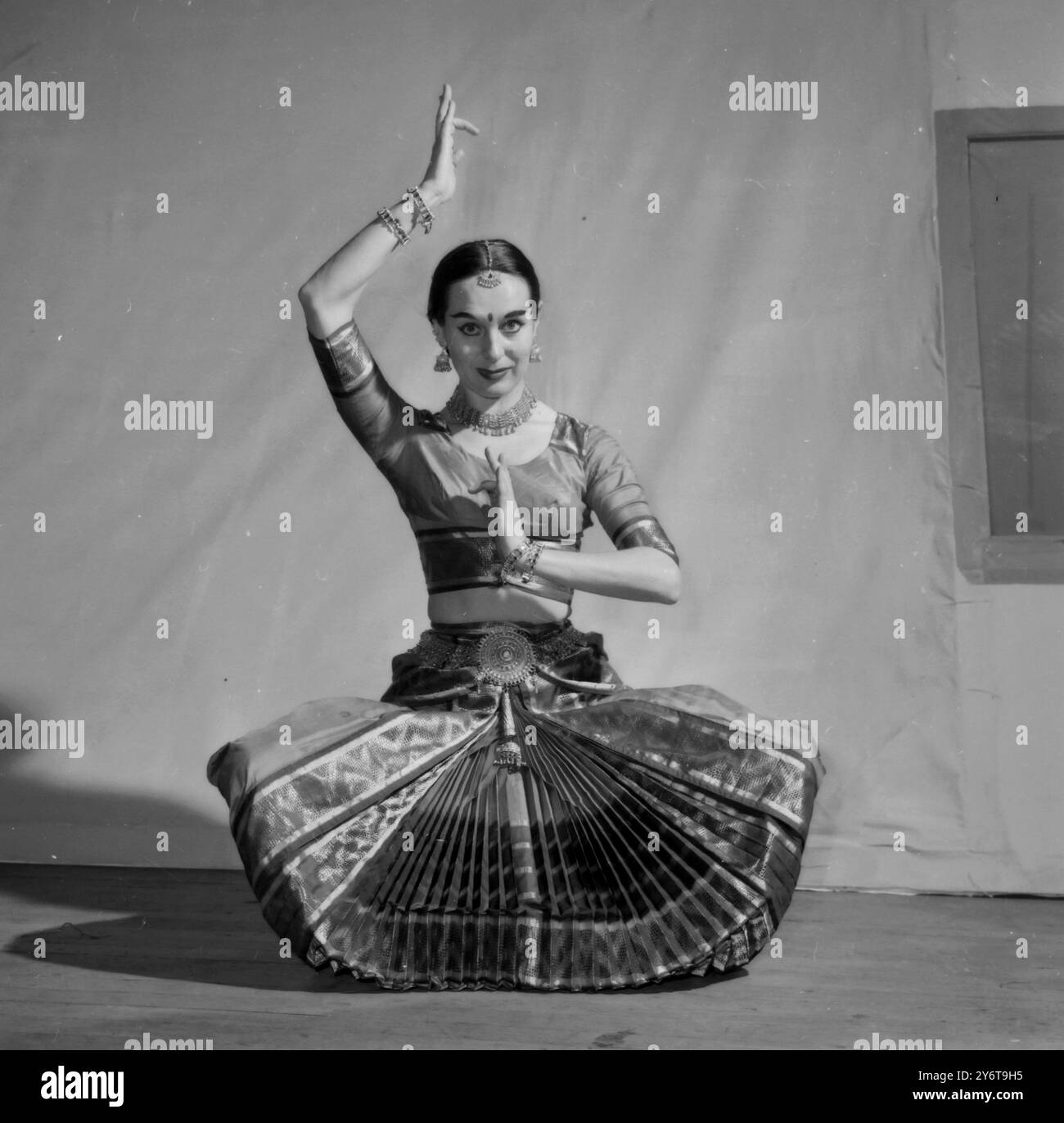 BALLET VIJA VETRA V DURING REHEARSALS 16 DECEMBER 1961 Stock Photo - Alamy