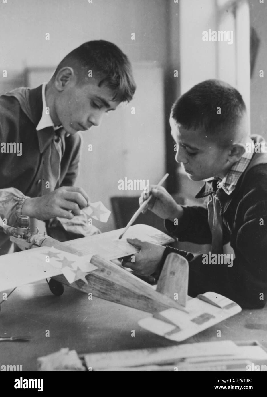 RUSSIAN BOARDING SCHOOL - ART LESSONS AT LENIN SCHOOL IN DUSHANBE 4 ...