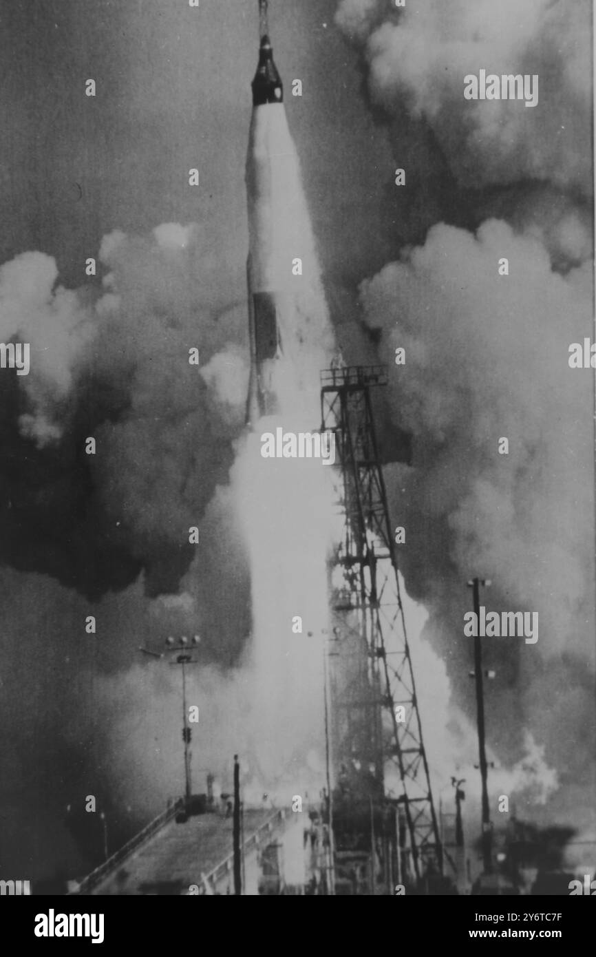 GUIDED MISSILE AND ROCKETS MERCURY AND ATLAS LAUNCHED 29 NOVEMBER 1961 ...