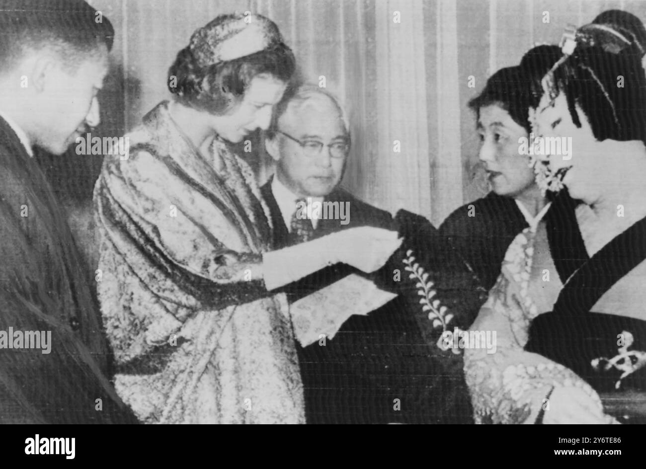 PRINCESS ALEXANDRA VISITS JAPAN 16 NOVEMBER 1961 Stock Photo - Alamy