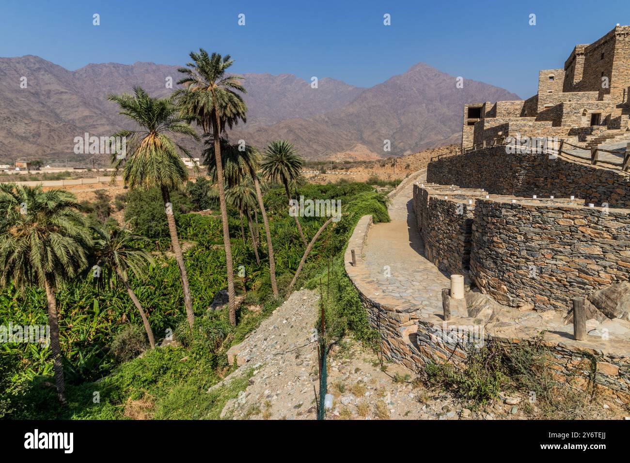 Ancient Thee Ain ( Dhi Ayn) village, Saudi Arabia Stock Photo - Alamy