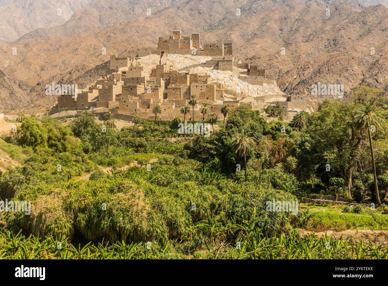 Ancient Thee Ain ( Dhi Ayn) village, Saudi Arabia Stock Photo - Alamy