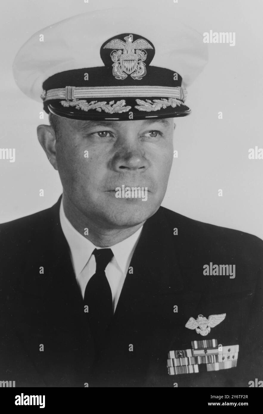 Commander taylor hi-res stock photography and images - Alamy